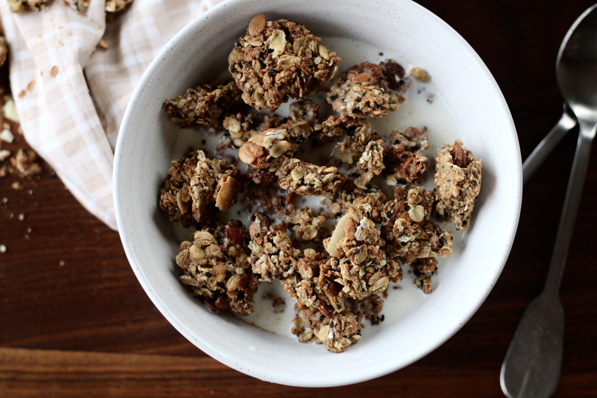 Superfood granola {sourdough discard~ sprouted oats~hemp hearts & more ...